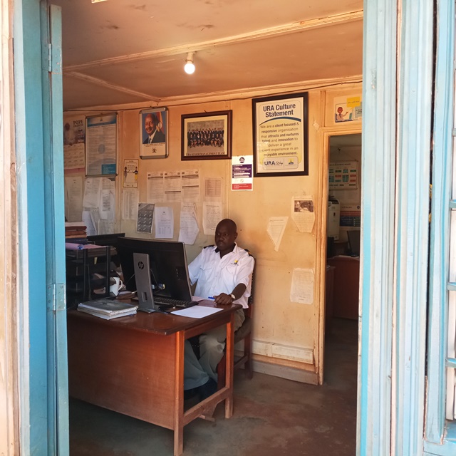 unit in charge customs office katuna